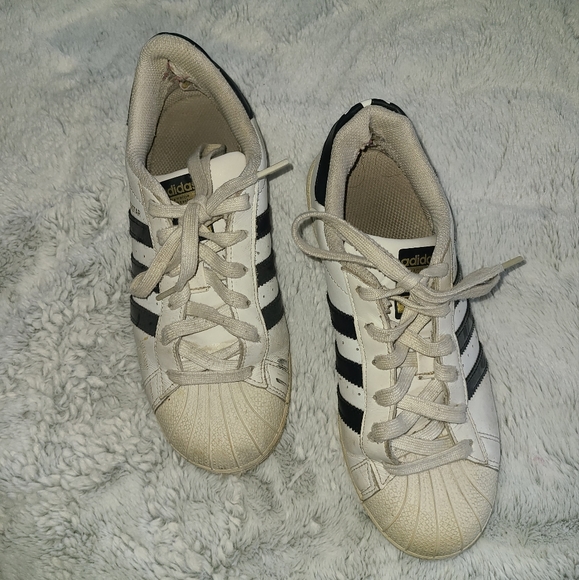 adidas | Shoes | Adidas Superstar Shell Toe White And Black Womens Size ...